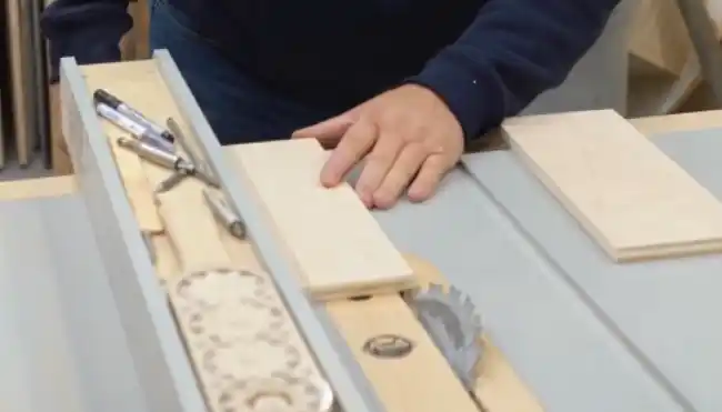 How to Cut a 45 Degree Angle With a Bandsaw: 2 Methods [DIY]